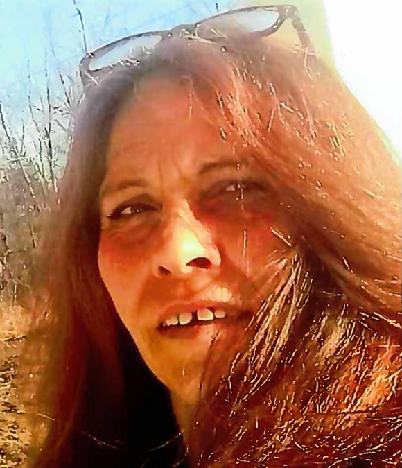 Angela Maracle Obituary - Belleville, ON | Rushnell Funeral Homes Inc.